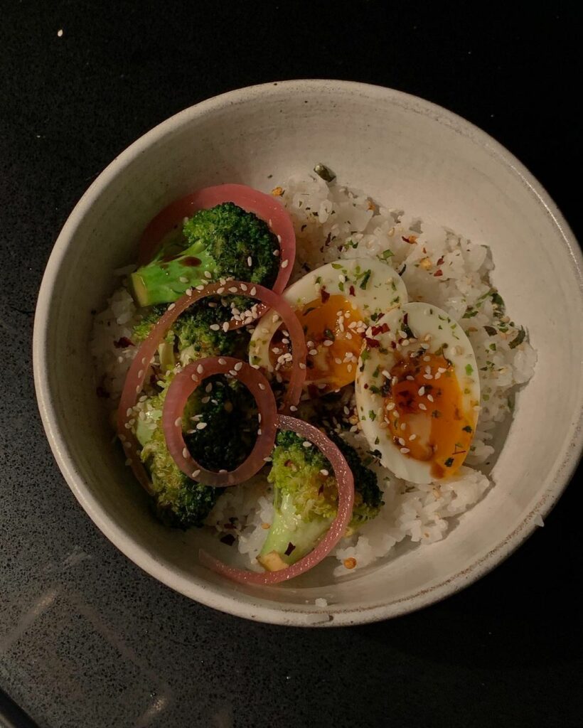 Easy Rice Bowl - Emily Grace Food